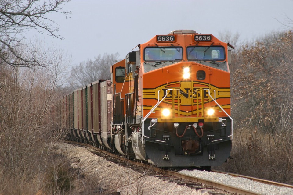 BNSF 5636